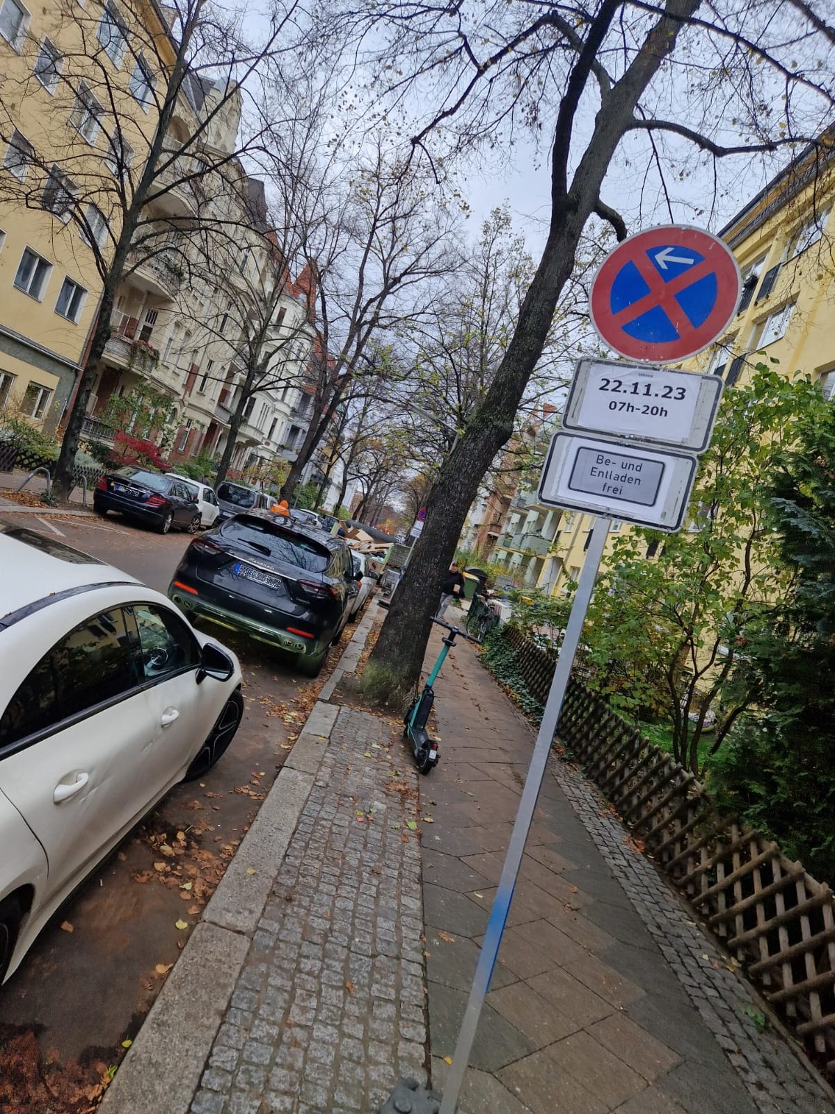 Halteverbot Berlin bestellen ab 40,00 € - schnell & unkompliziert